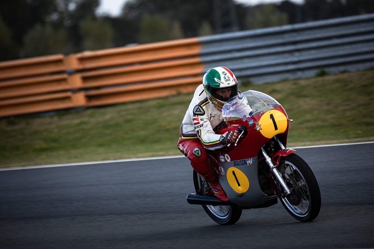 Giacomo Agostini: “De MotoGP heeft weer een echte ster nodig”