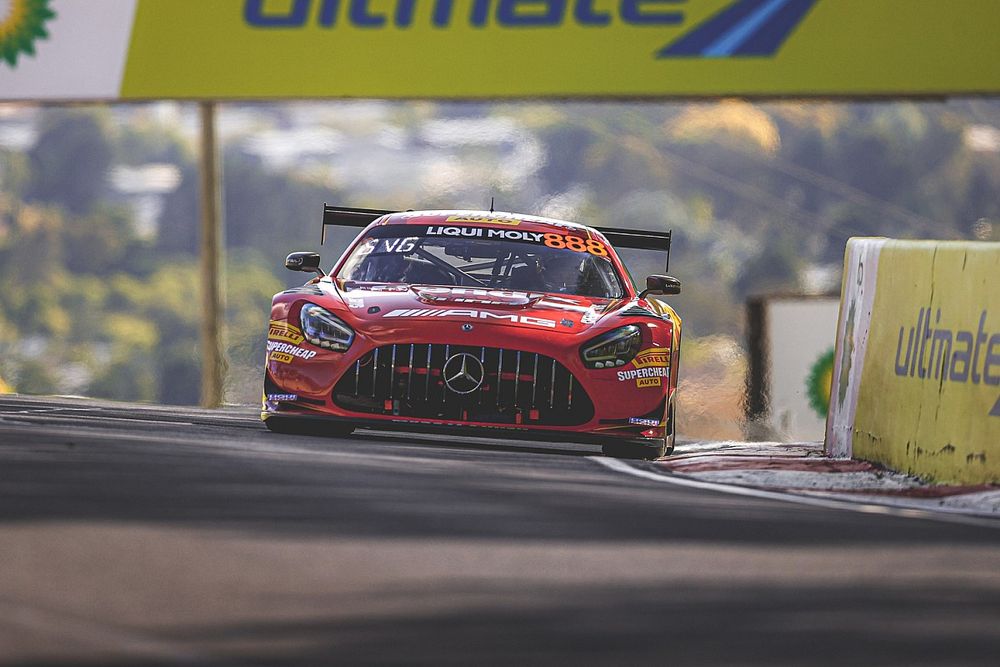 Bathurst 12 Hour: Van Gisbergen Mercedes leads after first quarter