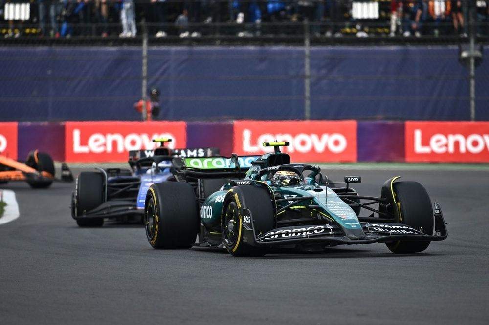 Alonso explicó cómo intentó evitar el abandono en su GP 400 de F1