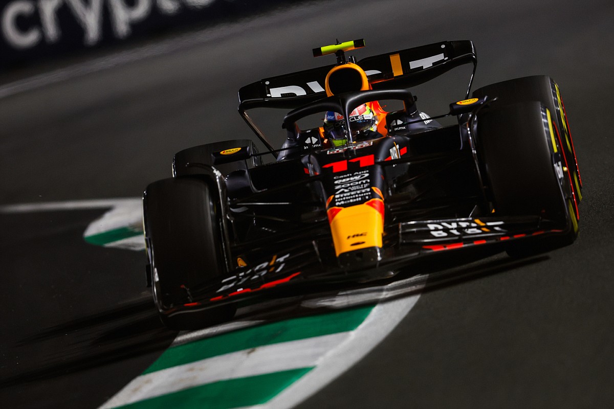 Perez blij met besluit Red Bull om te mogen racen met Verstappen