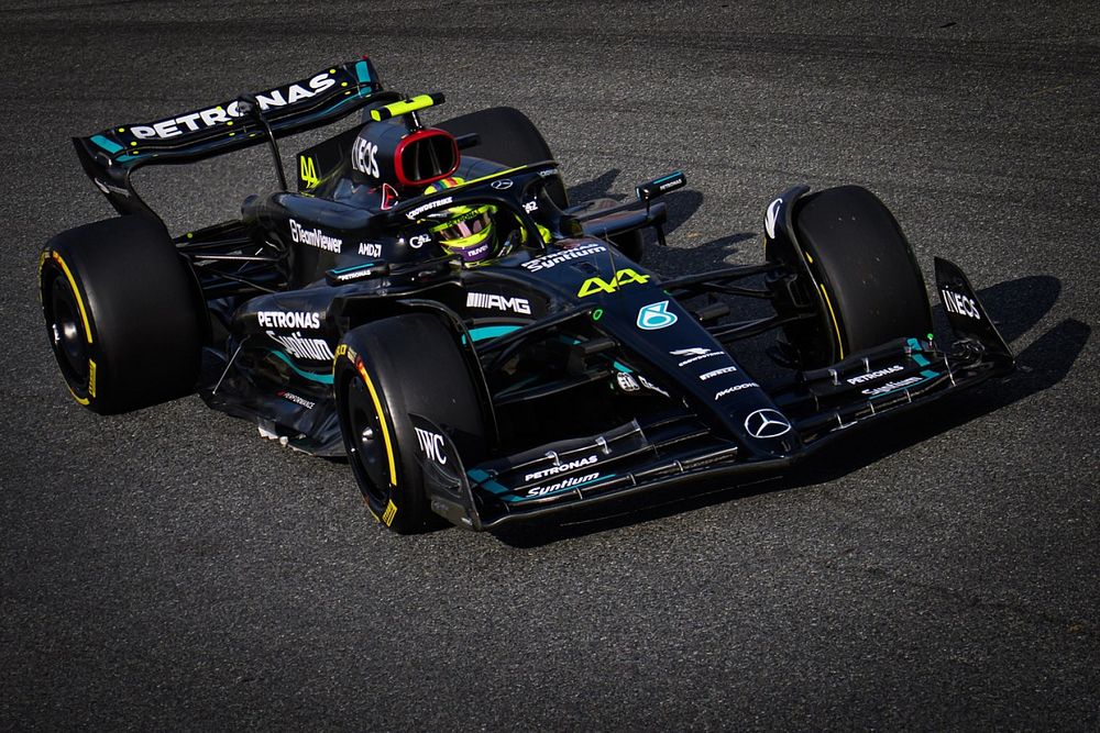 Hamilton telt dagen af tot W15: "Pijnlijk voor ons allemaal"