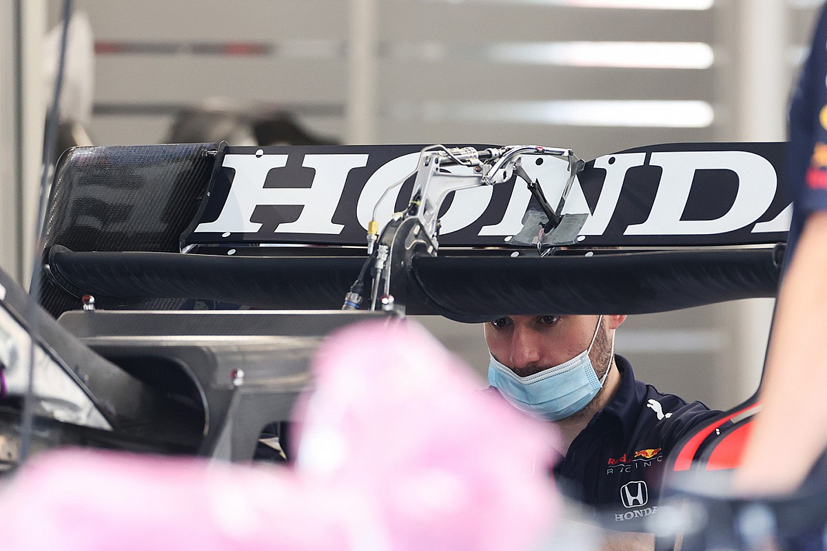 Red Bull: l'ala posteriore scarica ha un rattoppo dal DRS