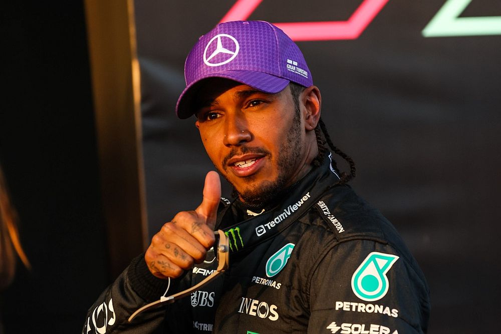 Hamilton hoopt op efficiënter F1-schema en driedaags raceweekend