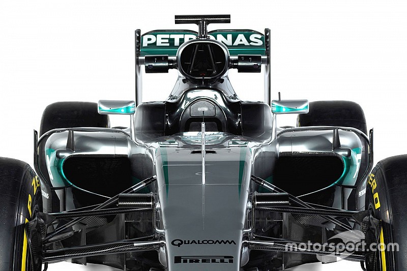 New Mercedes F1 car, the W07, breaks cover