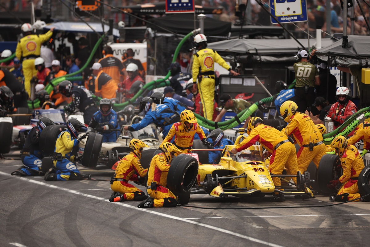 The 110th Indianapolis 500 as it happened | Live text | Motorsport.com