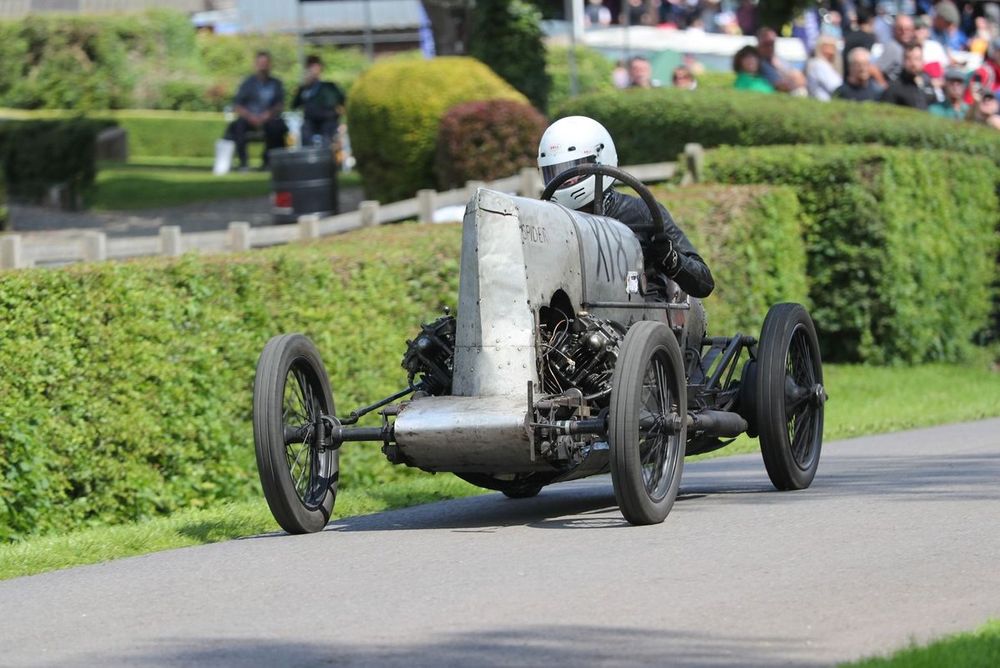 The scruffy Spider that has terrorised bigger rivals for 100 years