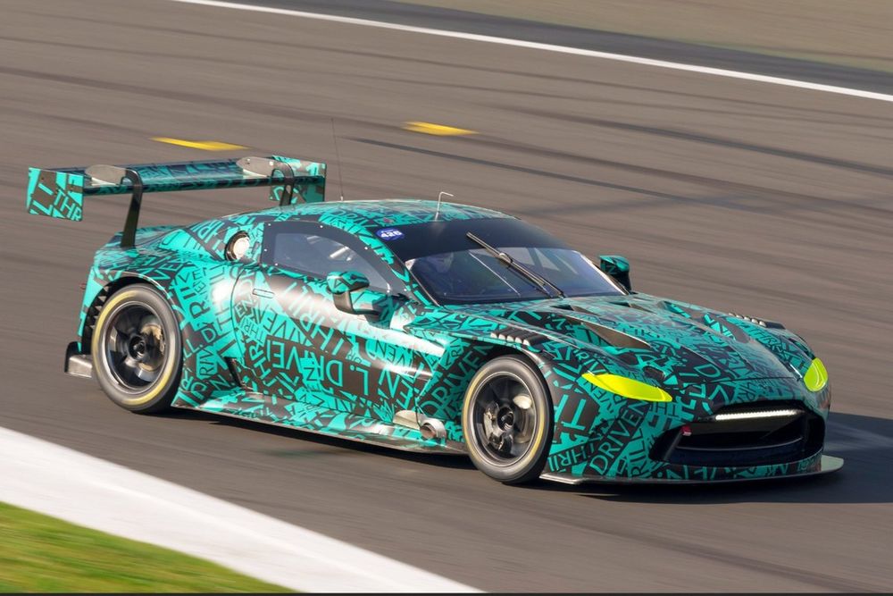 BMW squad Walkenhorst switches to Aston Martin for 2024 GTWCE