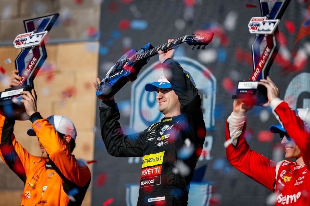 Herta's oval win poses him as a 2025 IndyCar title threat