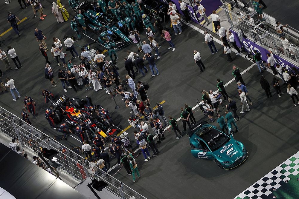 Yeni sprint formatı bugün onaylanacak