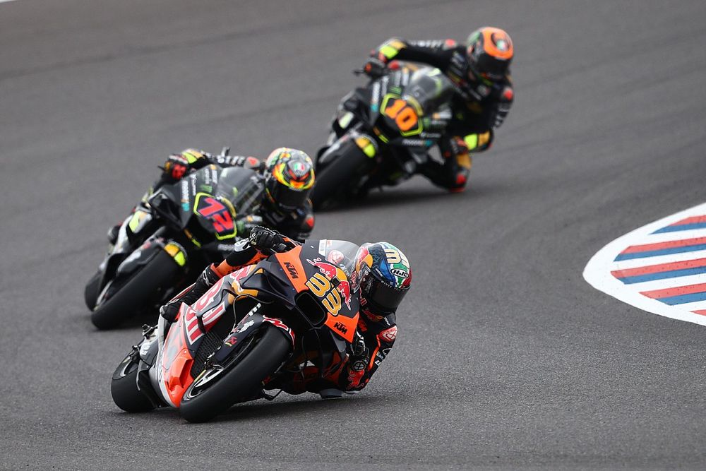 MotoGP Argentina GP: Binder wins sprint thriller from 15th on the grid