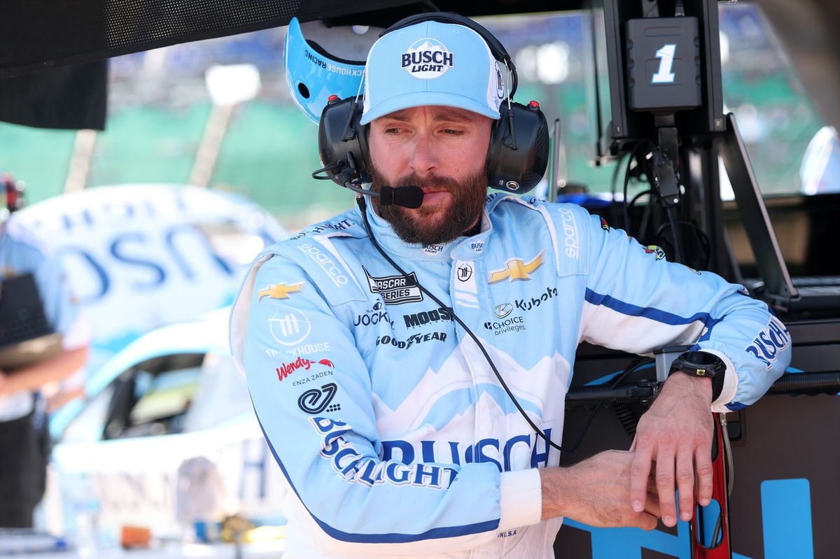 Ross Chastain Crash: Coke 600 Practice Update - Americano Sports