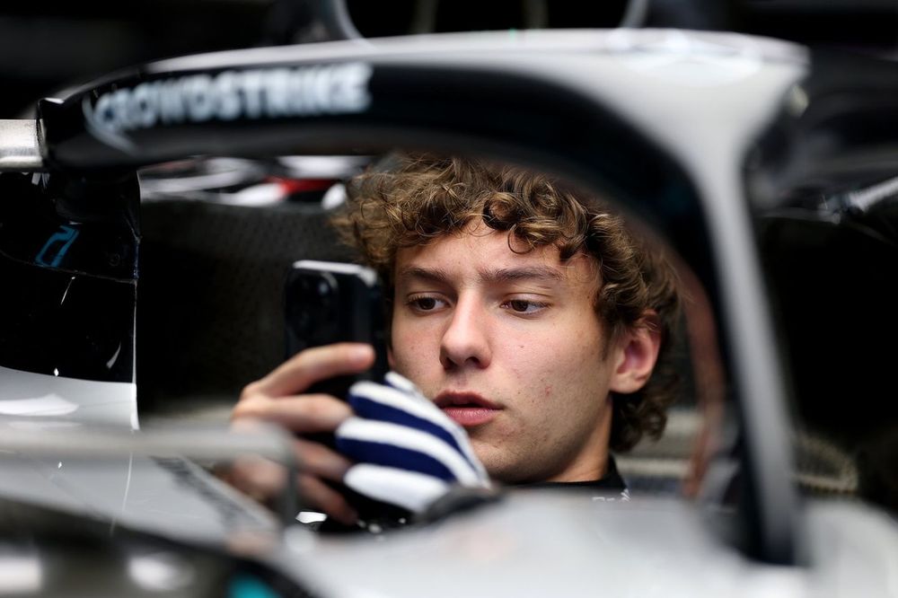 Kimi Antonelli: el cambio de suspensión de Mercedes me costó “dos o ...