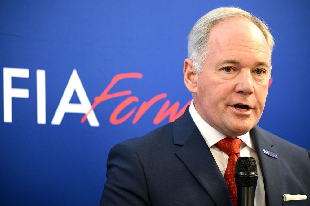 Le candidat à la présidence FIA, Tim Mayer, dévoile son "manifeste"