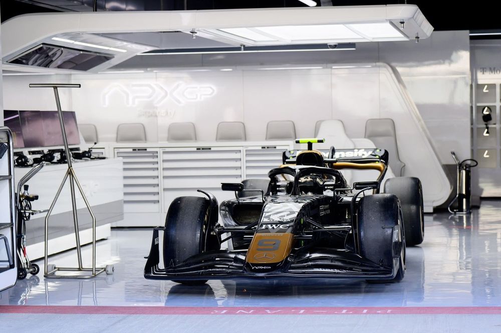 Why "F1" movie actor Callie Cooke completed a real pitstop at the ...