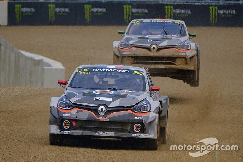GCK World RX duo ditch Renault Megane for Clio