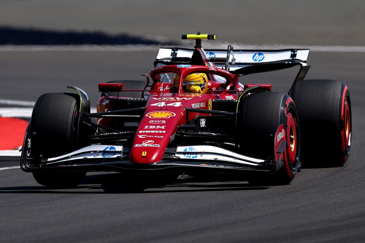 EL1 - Hamilton se réveille à domicile