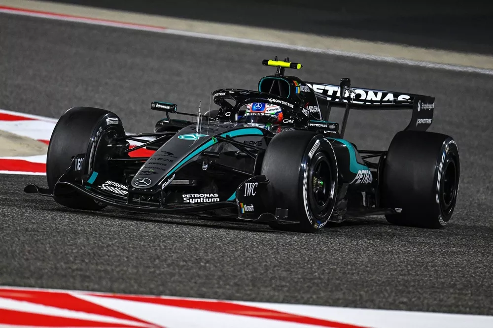 LIVE: F1 Bahrain pre-season testing - Andrea Kimi Antonelli leads for ...