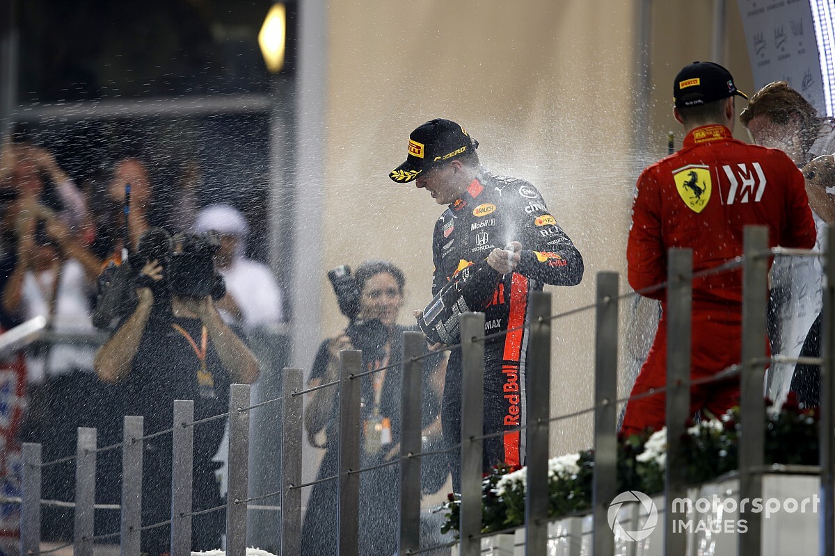 A Red Bull még mindig maga mögött láthatja a Ferrarit