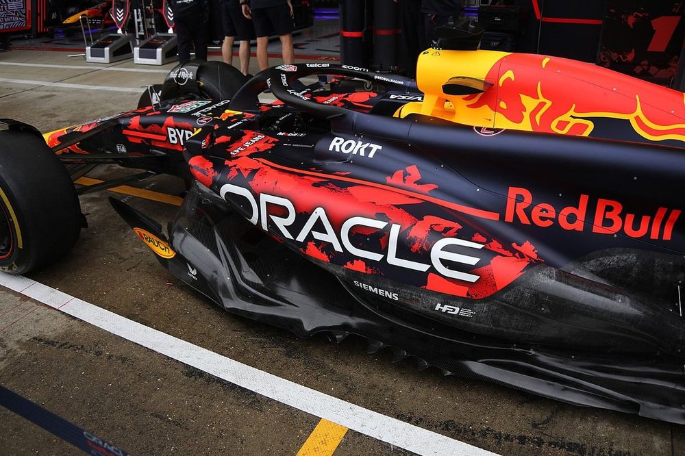 F1 | Tecnica Red Bull: nuovo fondo solo per Verstappen