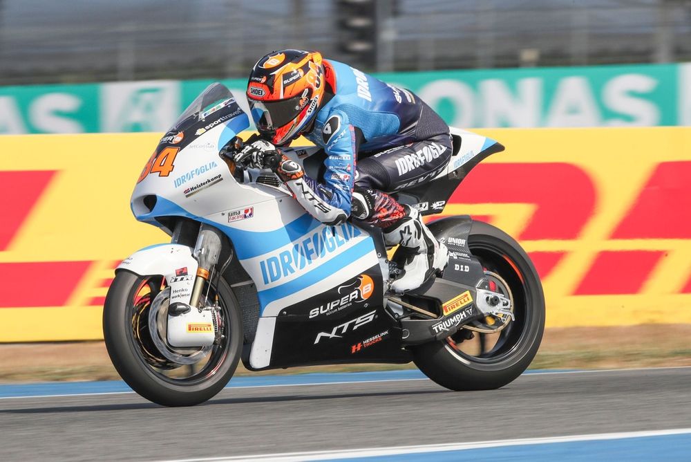 Knappe ronde helpt Van den Goorbergh aan Q2-plek in Moto2 Aragón