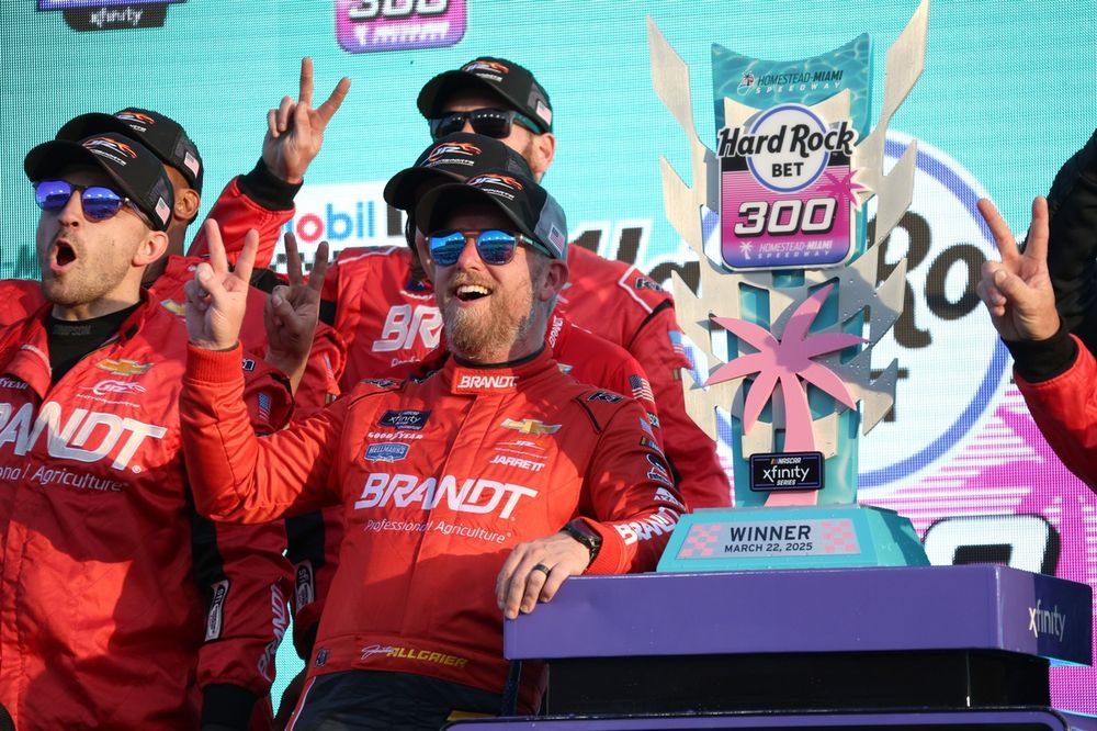 Allgaier wins at Homestead; Larson frustrated by final restart