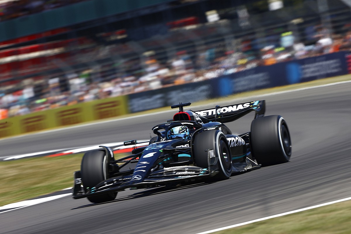 VIDEO: Russell met indrukwekkende inhaalactie voorbij aan Leclerc in F1 ...