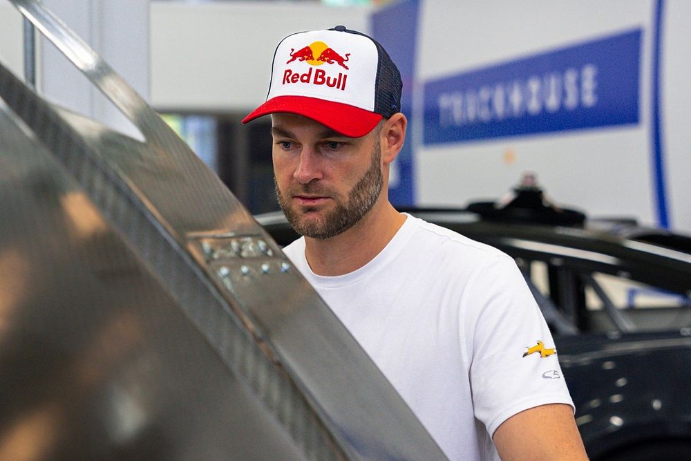 SVG on Indy Road Course: "It's going to be a fight"