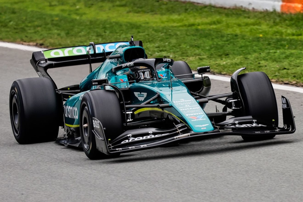 F1’s new 2026 smaller tyres get first run on Aston Martin mule car