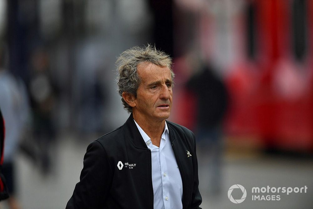 Alain Prostot lenyűgözi Charles Leclerc teljesítménye