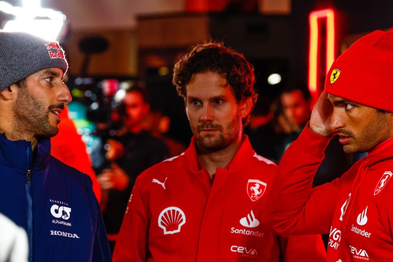 Daniel Ricciardo: "Bin mir sicher, dass Carlos Sainz ein Cockpit finden ...