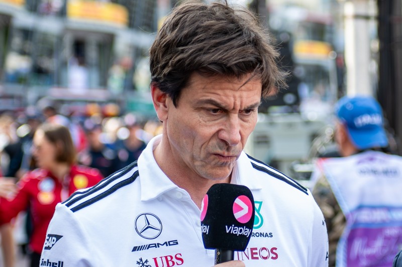 Roms Taxifahrer kontern Wolff-Spruch: "Fahren hier so langsam wie Mercedes"