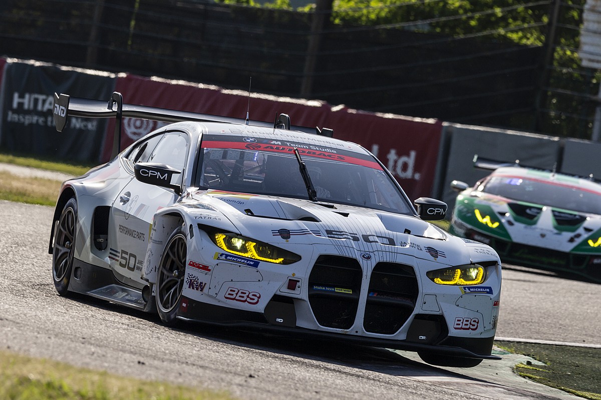 SUPER GT: Winning Studie BMW M4 GT3 "in the zone" at Suzuka