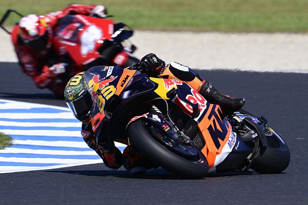 Binder lidera el doblete de KTM en Australia; Bagnaia, de nuevo a la Q1