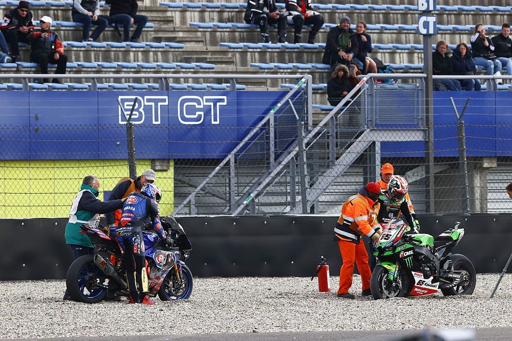 Beda Klaim Jonathan Rea-Toprak Razgatlioglu soal Insiden Race 2
