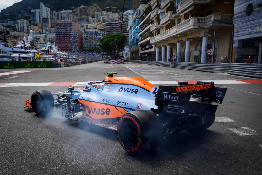 When F1 teams competed in a Gulf livery
