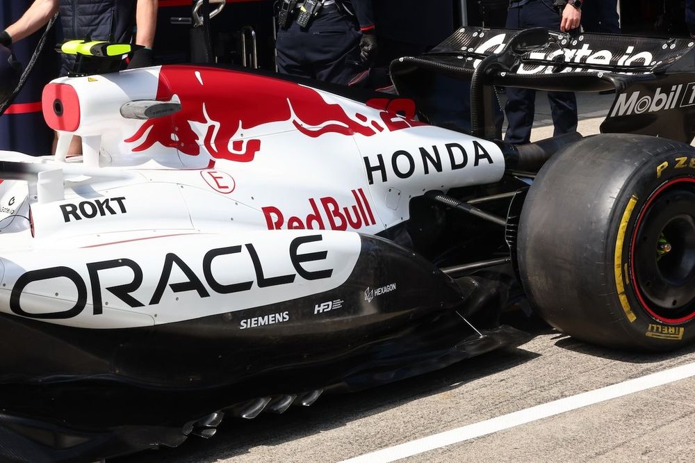 レッドブルRB21、F1日本GPで3ヵ所にアップデート投入。マシン後部の空力＆冷却の最適化進める