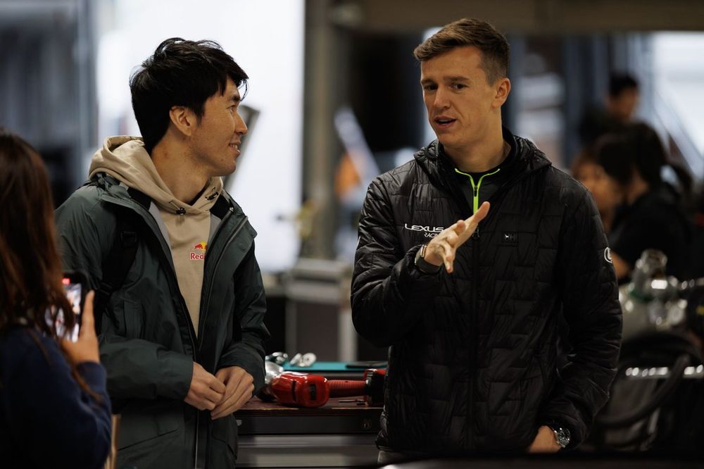 Barnicoat replaces IndyCar-bound Pourchaire at Autopolis Super Formula ...