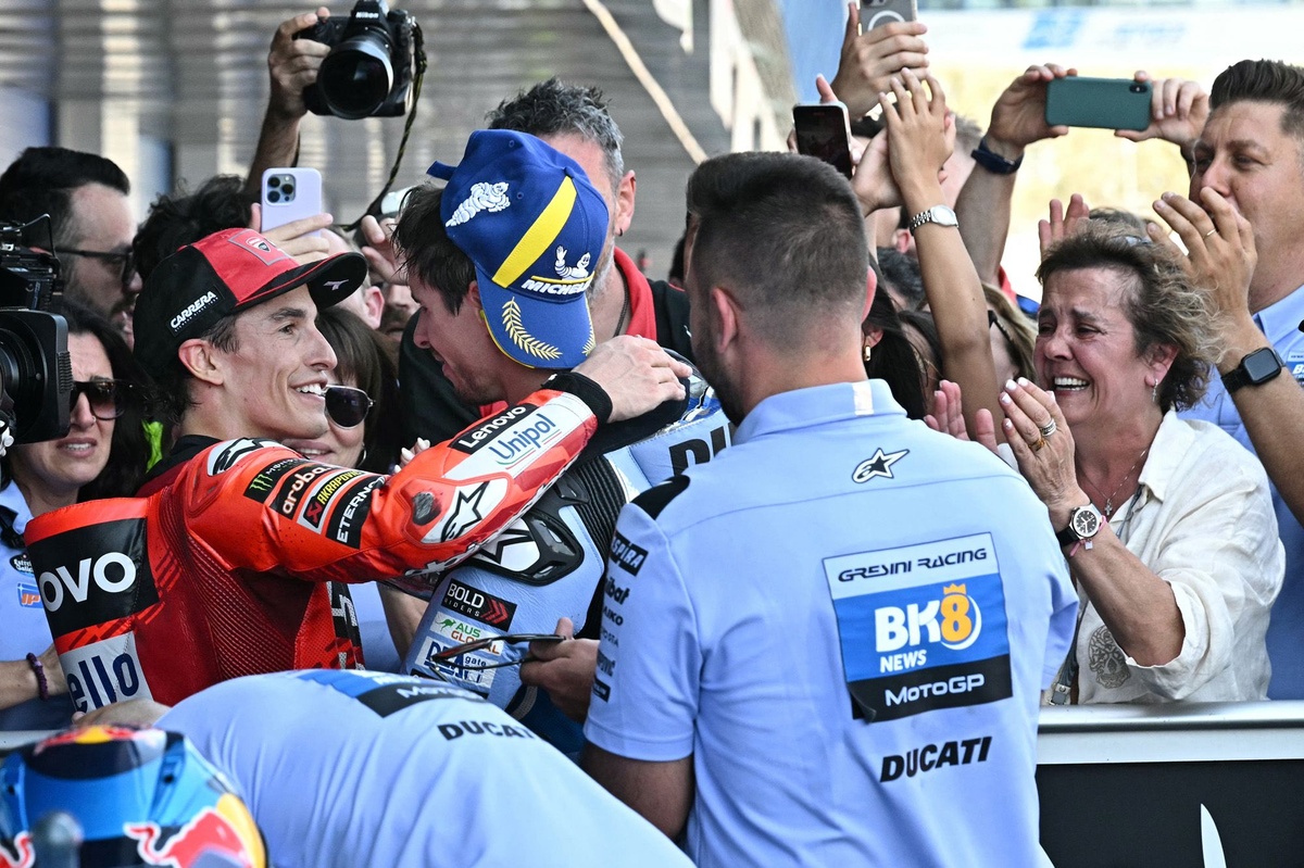 Marc Márquez: "Lo único que me saca una sonrisa hoy es hablar de Alex"