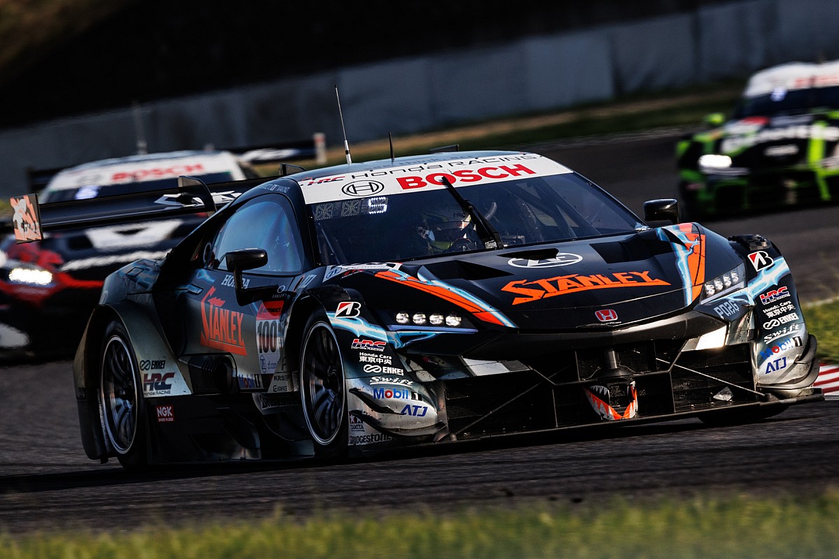 Sugo SUPER GT race suspended after major Yamamoto crash