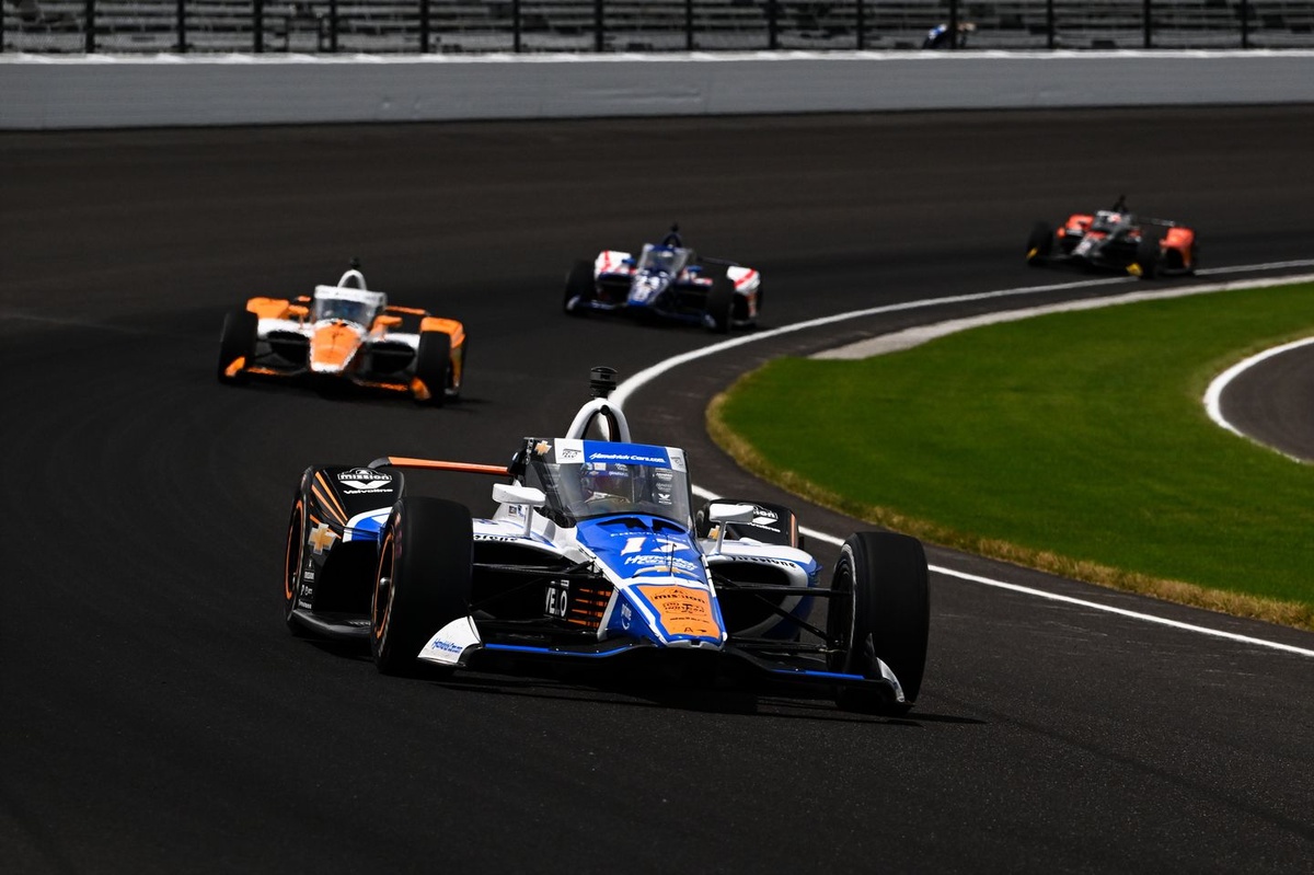 Kanaan: “Respect the race track” key to McLaren’s Indy 500 redemption