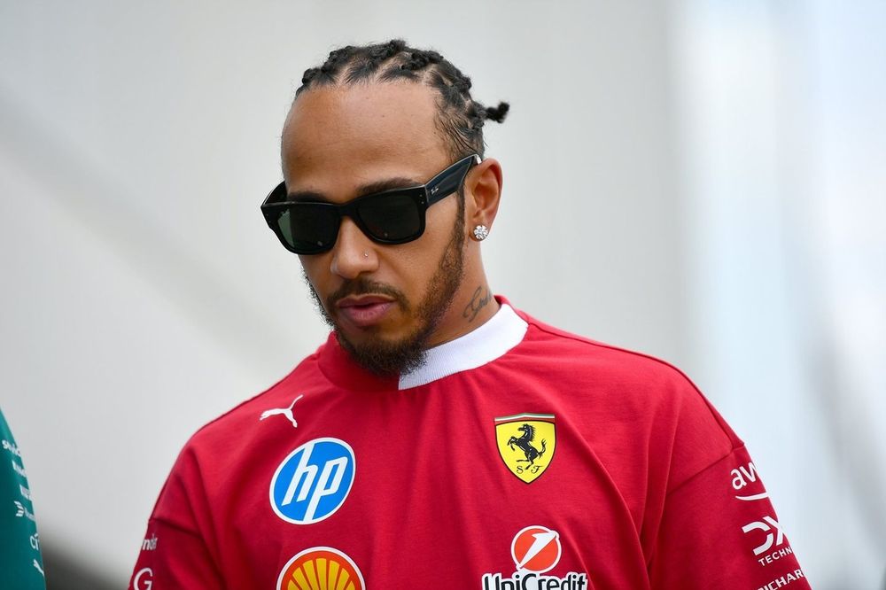 F1 COSMOS | Lewis Hamilton stuns with Ducati superbike ahead of ...