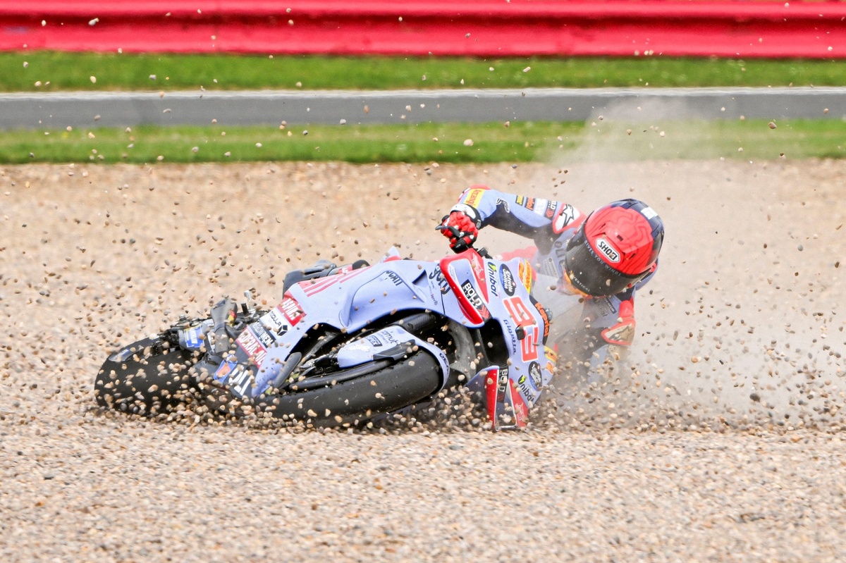 Marquez lost the front "without warning" on penultimate lap of ...