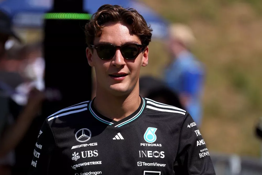 George Russell urged to give Mercedes ultimatum as Alpine opportunity ...