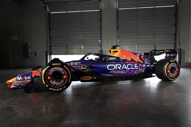 Red Bull presenteert paarse kleurstelling voor race in Las Vegas