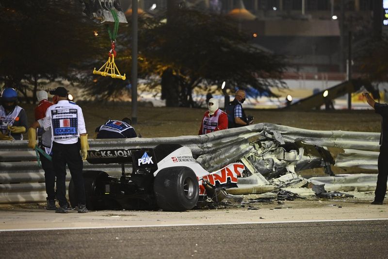 F1 photos: Romain Grosjean's Haas Bahrain fireball crash