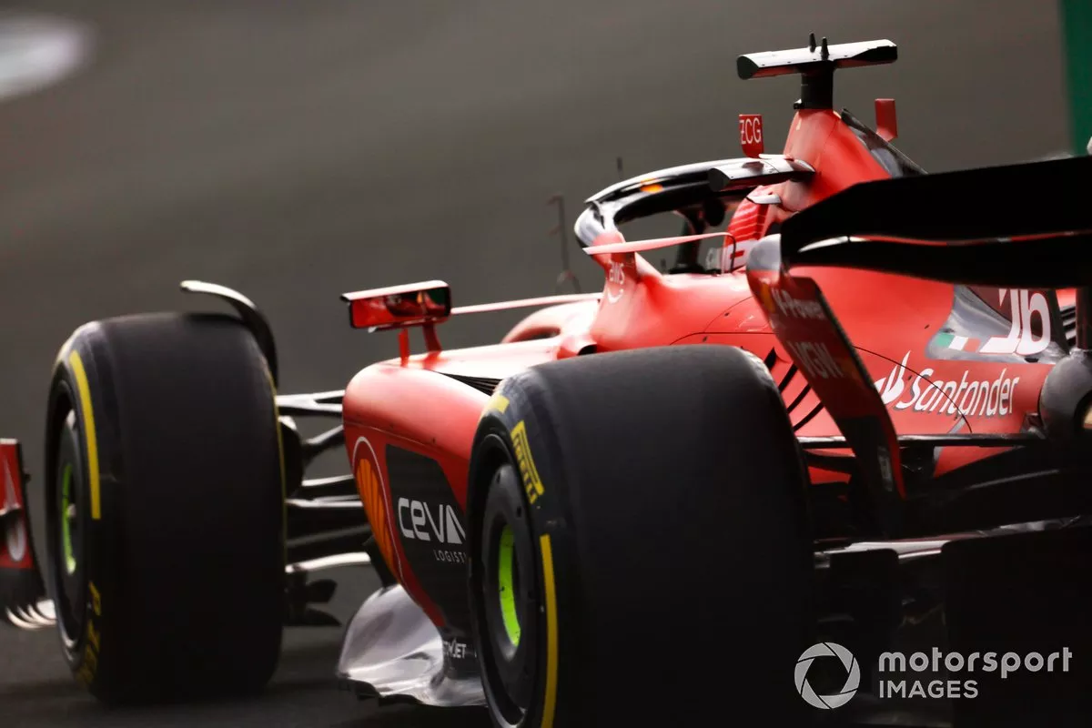 Ferrari, Red Bull, Aston Martin - speed and turning telemetry analysis ...