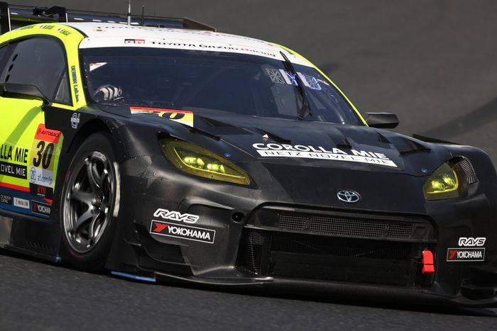 スーパーGT、実はGT300クラスの開発競争もアツい！ “いじれる”GTA GT300車両の進化に注目