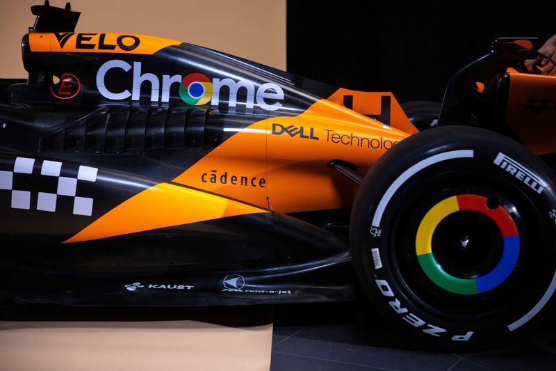 Après la livrée, voici la vraie McLaren MCL38
