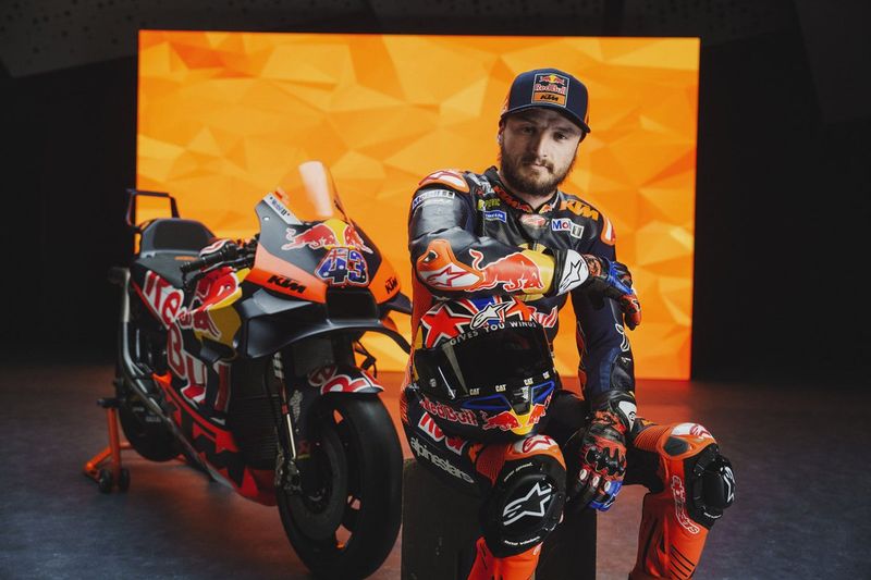 KTM, 2024 için RC16 MotoGP motosikletlerini tanıttı