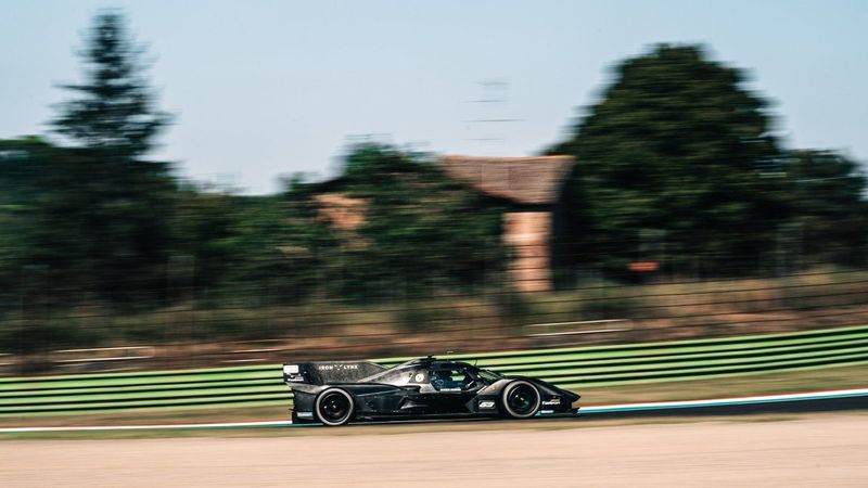 Lamborghini LMDh hits the track for the first time ahead of 2024 WEC ...